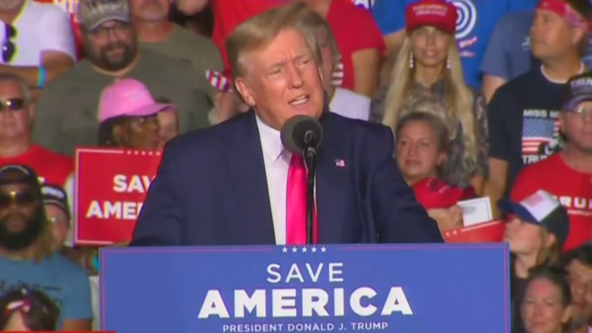 Watch CBS Evening News: DOJ suspects Trump may have more documents ...