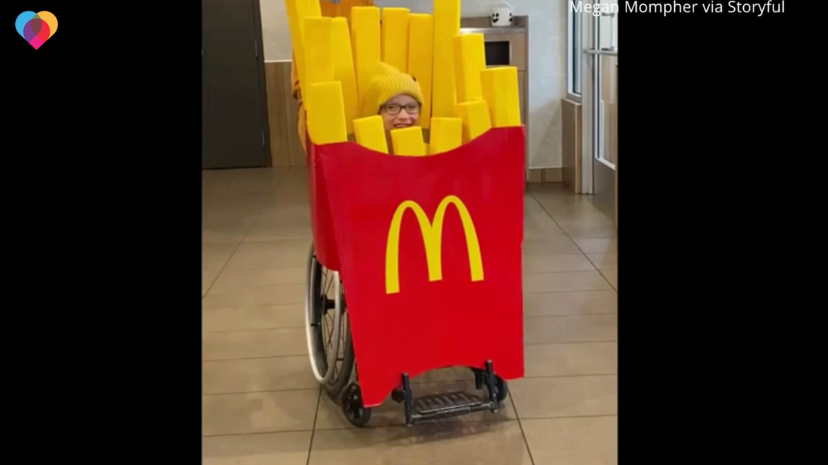 Watch The Uplift: Boy in wheelchair wins best costume - Full show on CBS