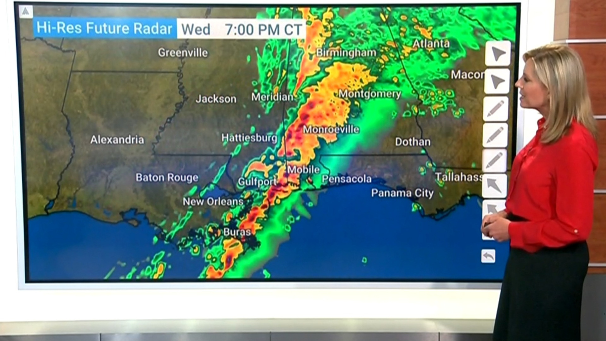 Watch CBS Evening News: Coast-to-coast storm pushes east - Full show on CBS