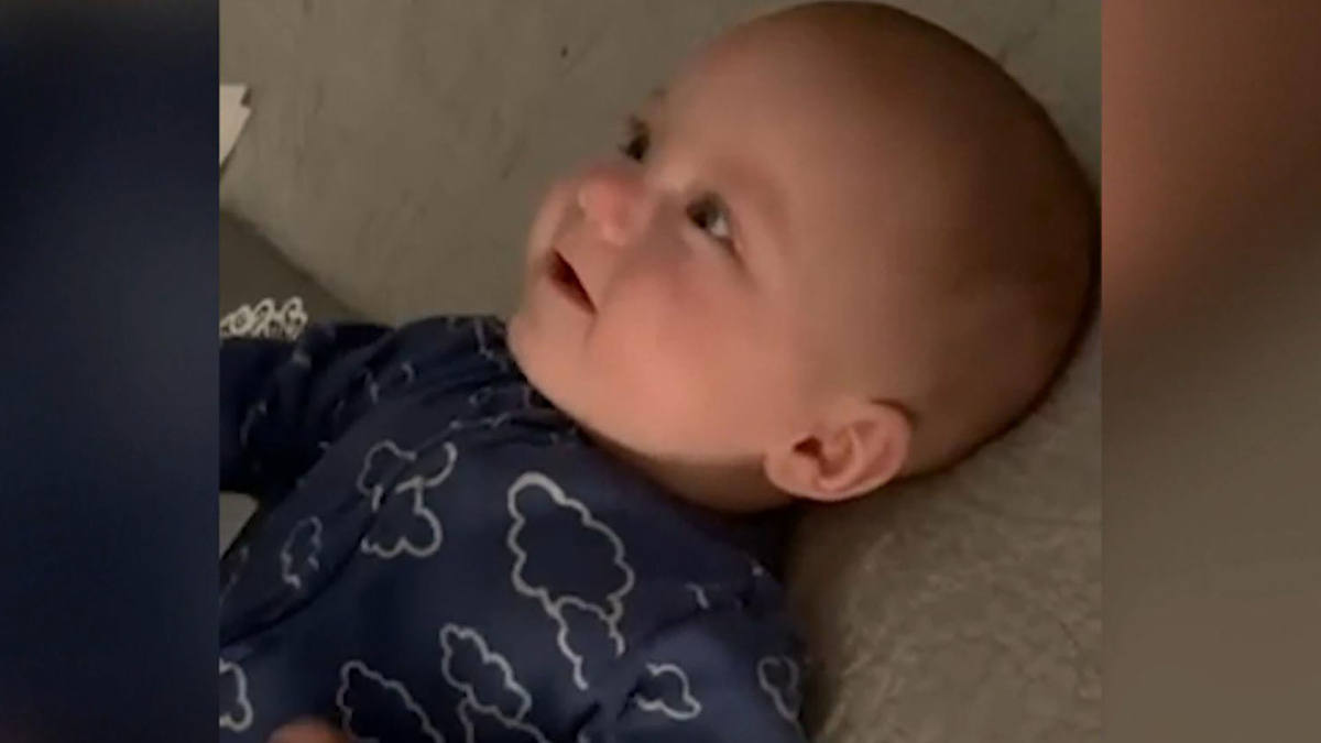 Watch CBS Mornings Baby says "I love you" at 4 months old - Paramount+