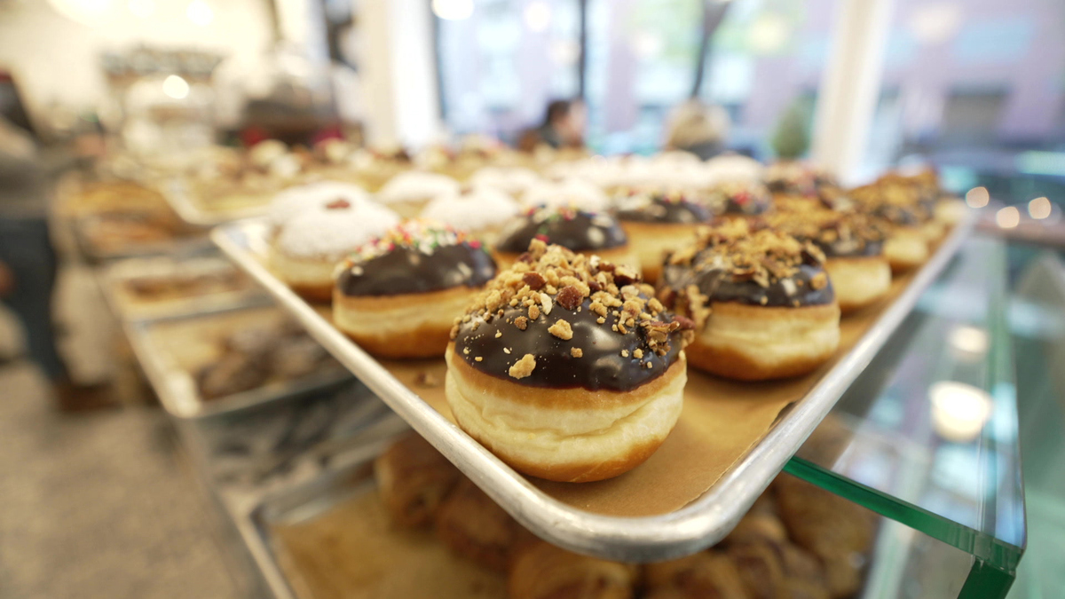 Watch Sunday Morning: Doughnuts, a sweet delight for Hanukkah - Full ...