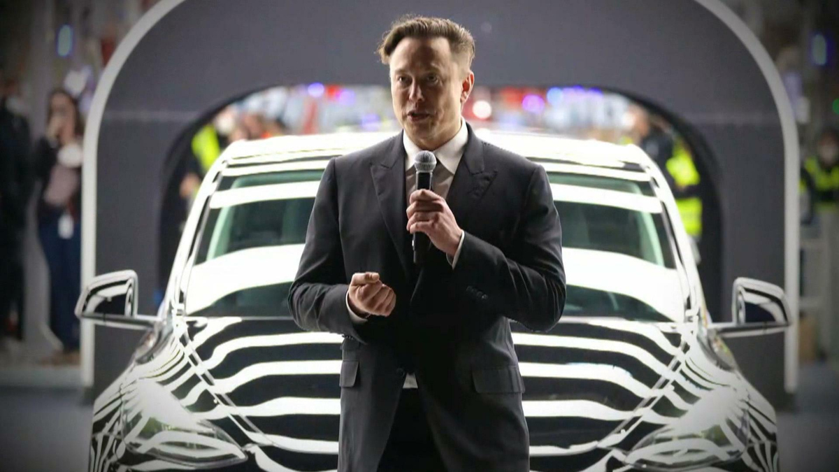 Watch CBS Saturday Morning: Elon Musk testifies in Tesla investors ...