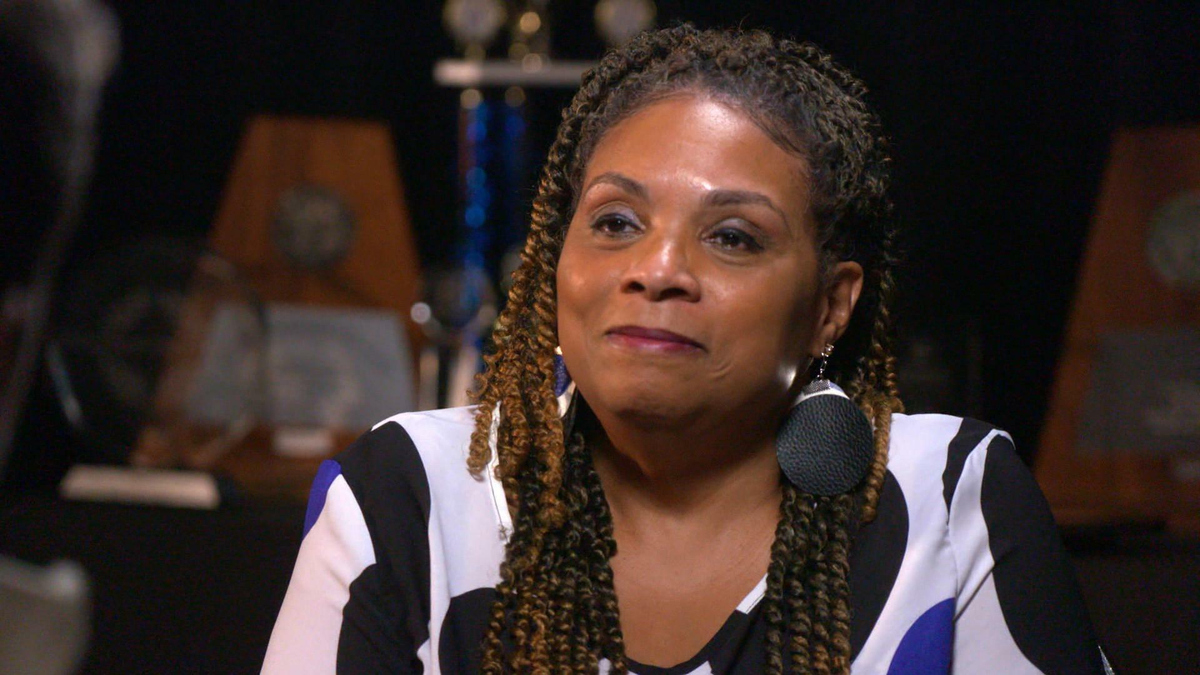 Watch CBS Mornings: 2023 Grammy Music Educator Award - Full show on CBS