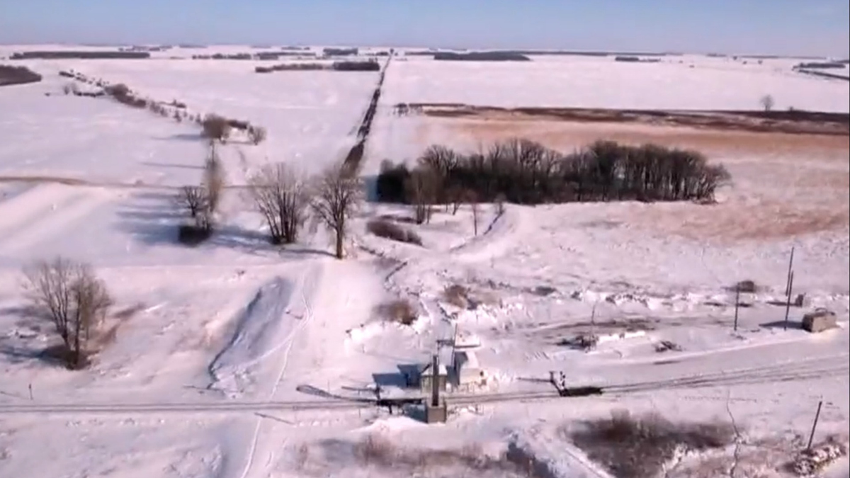 Watch CBS Evening News: Migrant crossings at Canadian border skyrocket ...
