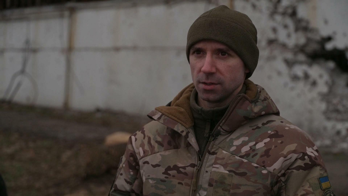Watch CBS Saturday Morning: Ukrainian soldier recalls pivotal early ...