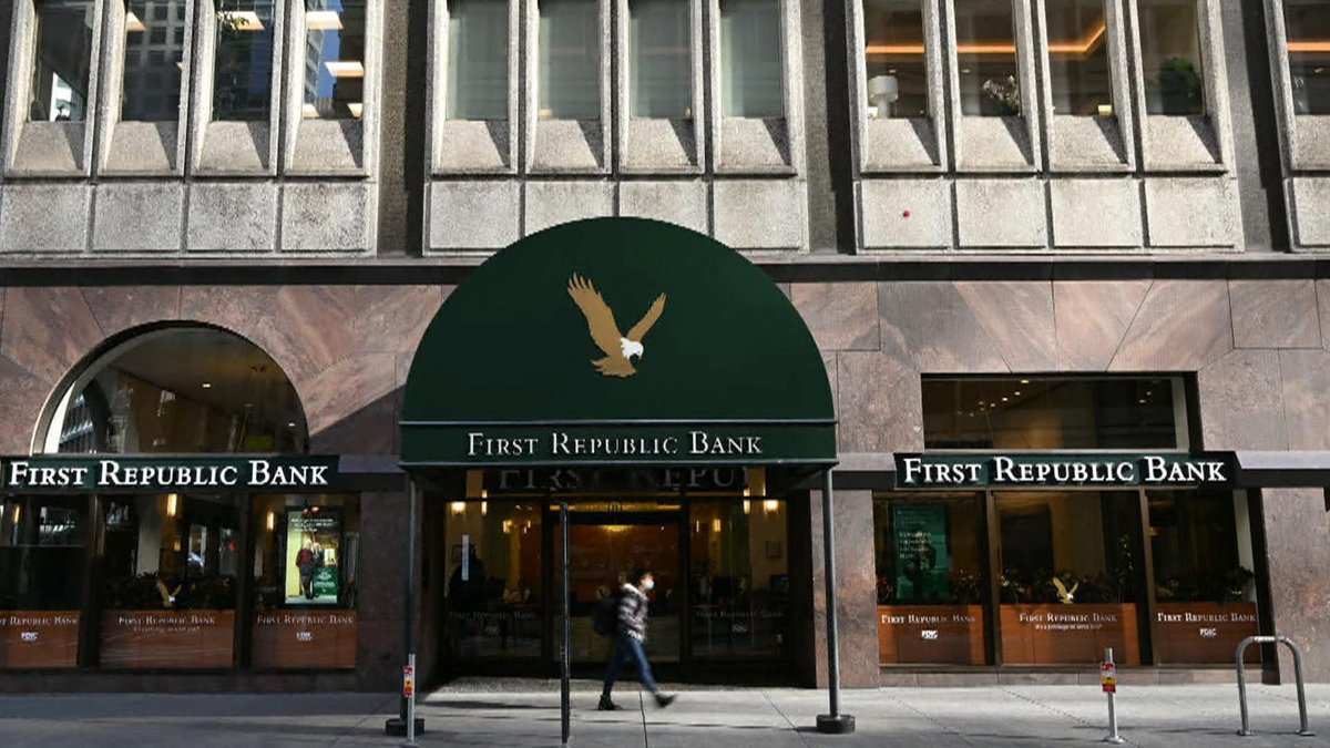 Watch CBS Mornings Season Episode : 11 big banks rescue First Republic ...