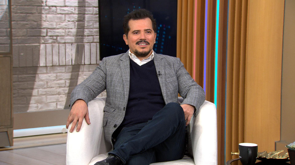Watch CBS Mornings John Leguizamo guest hosts "The Daily Show" - Paramount+