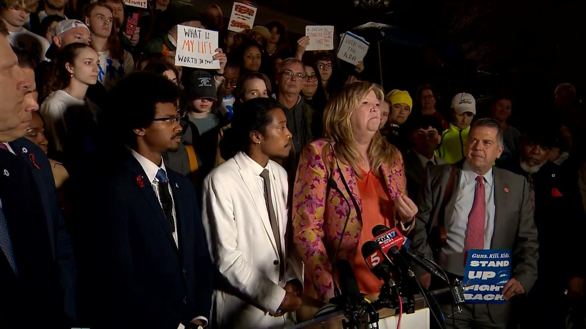 Watch CBS Mornings Season Episode : Two Tennessee lawmakers expelled ...