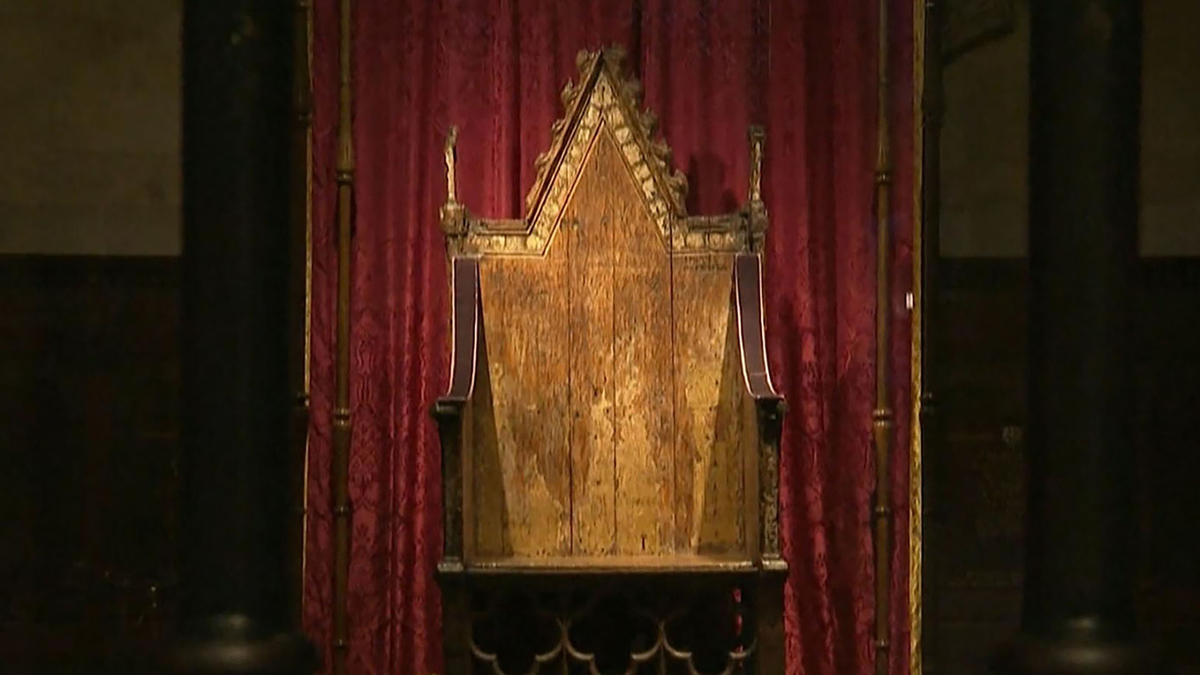Watch CBS Evening News: Throne receives makeover before coronation ...