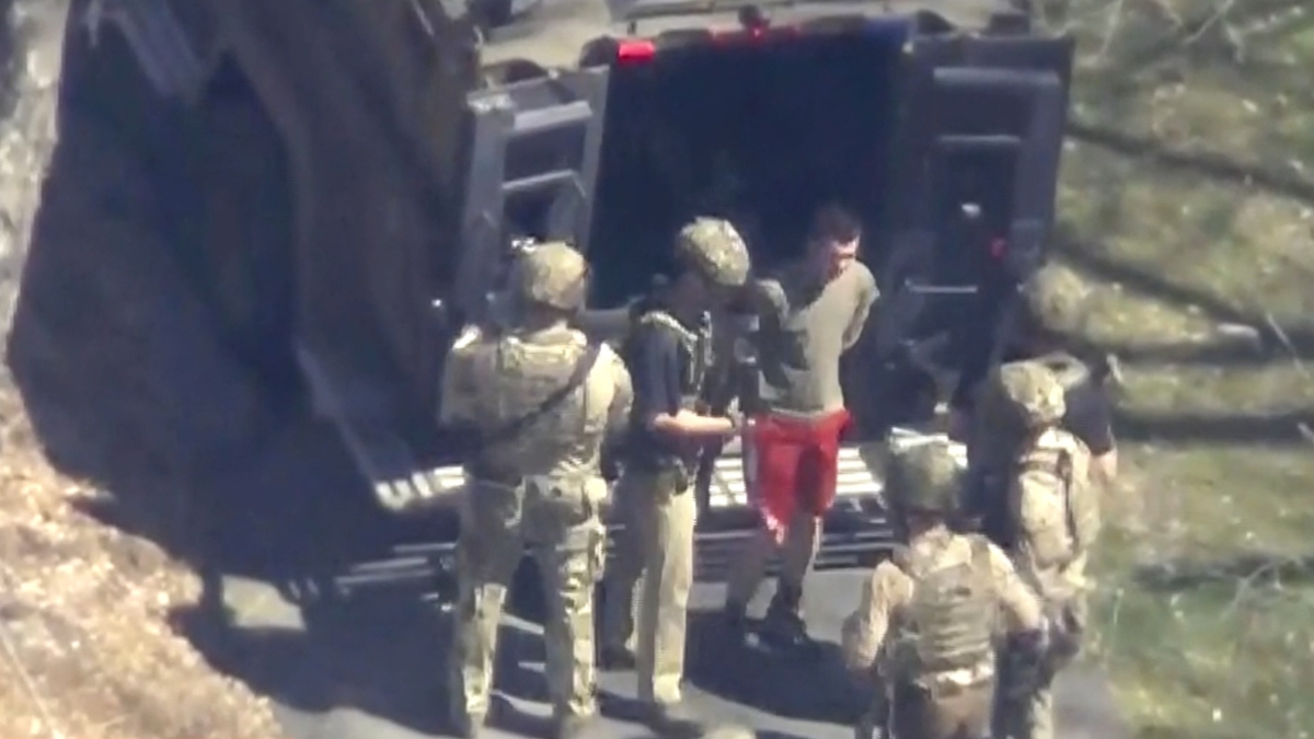 Watch CBS Evening News: Feds detail charges in classified documents ...