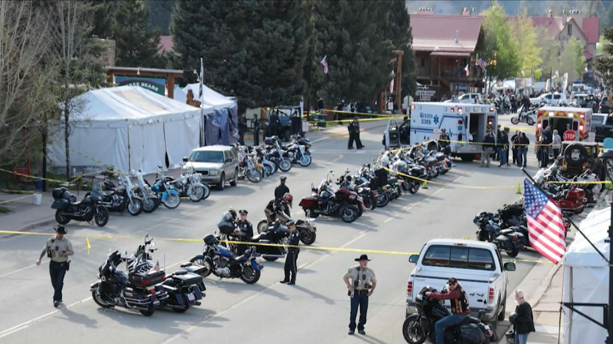 Watch CBS Evening News: 3 killed, 5 wounded in New Mexico shooting ...