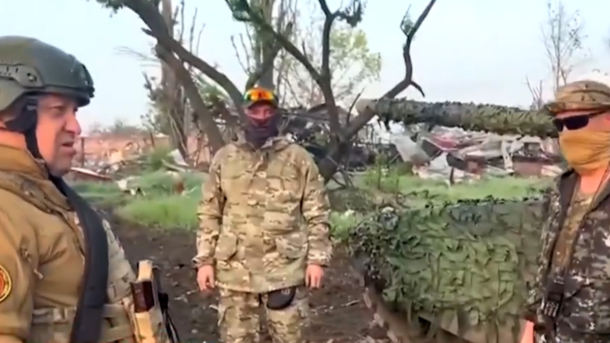 Watch CBS Evening News Wagner chief says Russians attacked his forces ...