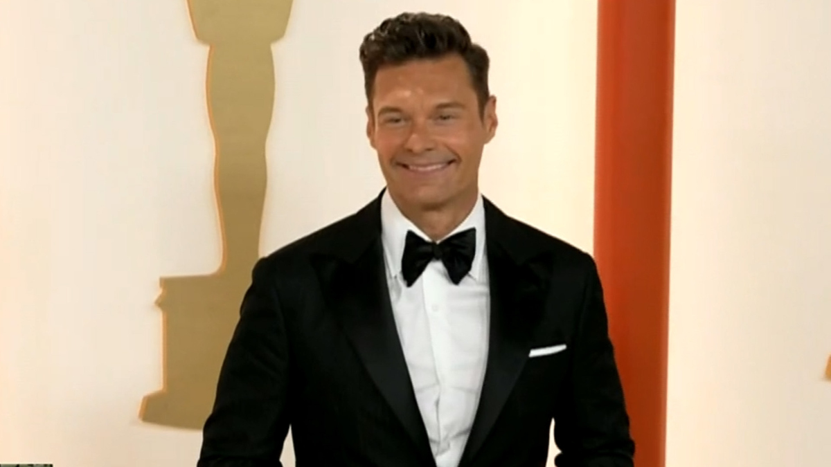 Watch CBS Evening News: Ryan Seacrest will be next "Wheel of Fortune ...