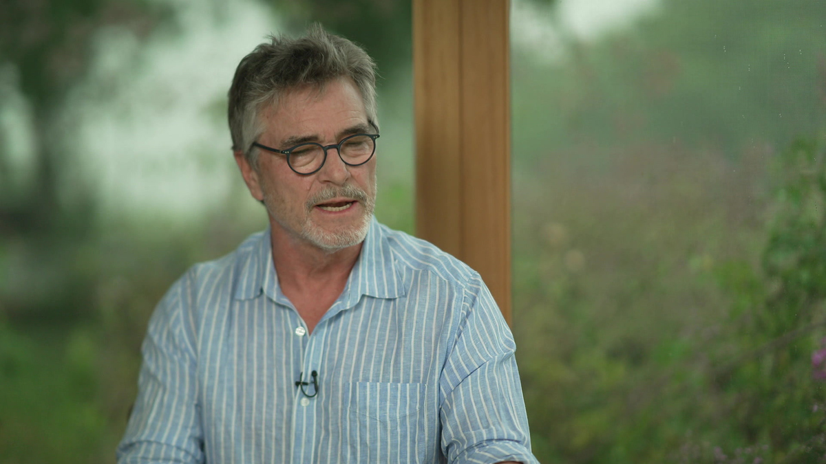 Watch Sunday Morning Season Episode : Tom Bodett and his new calling ...