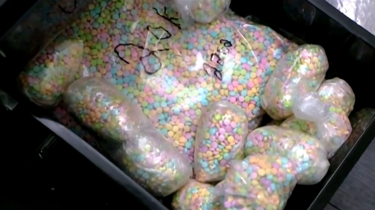 Watch CBS Evening News: CBP chief on the fight against fentanyl - Full ...