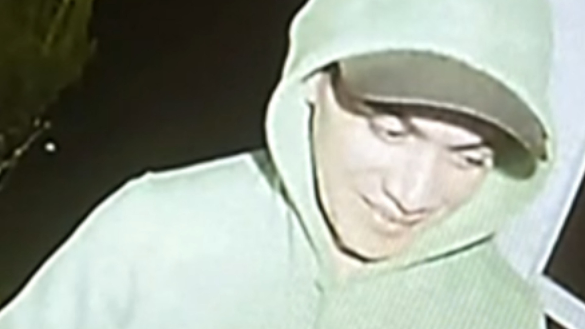 Watch CBS News: More sightings of Pennsylvania escaped killer - Full ...