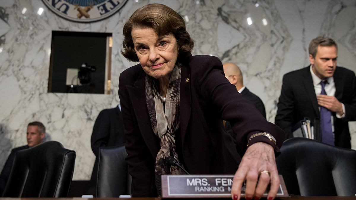 Watch CBS News: Dianne Feinstein's impact on Congress - Full show on ...