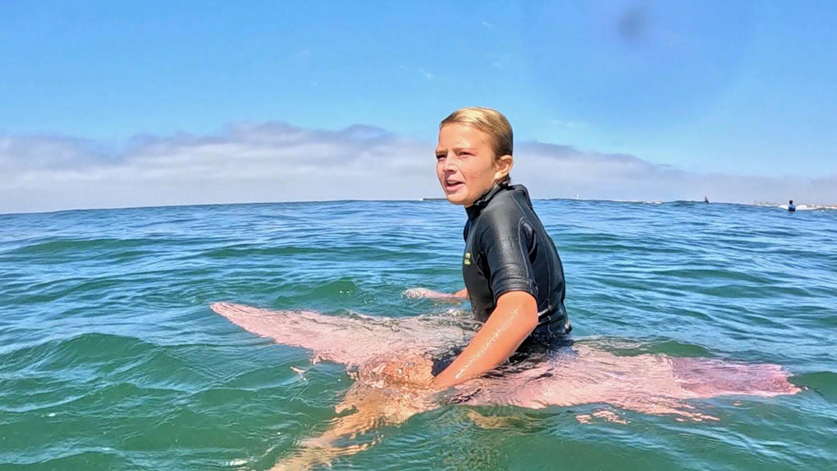 Watch CBS Evening News Season Episode : Young surfer gives back to ...
