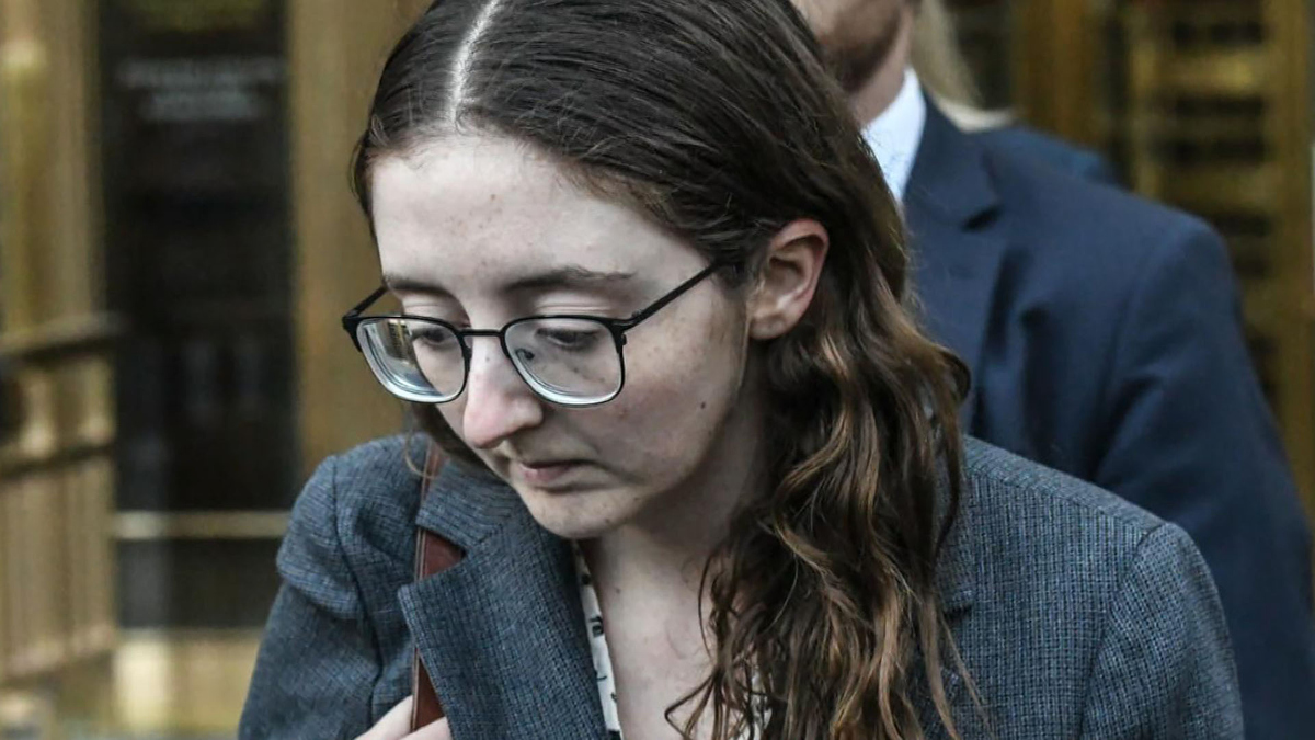 Watch CBS Mornings Sam Bankman-Fried's ex-girlfriend testifies - Paramount+