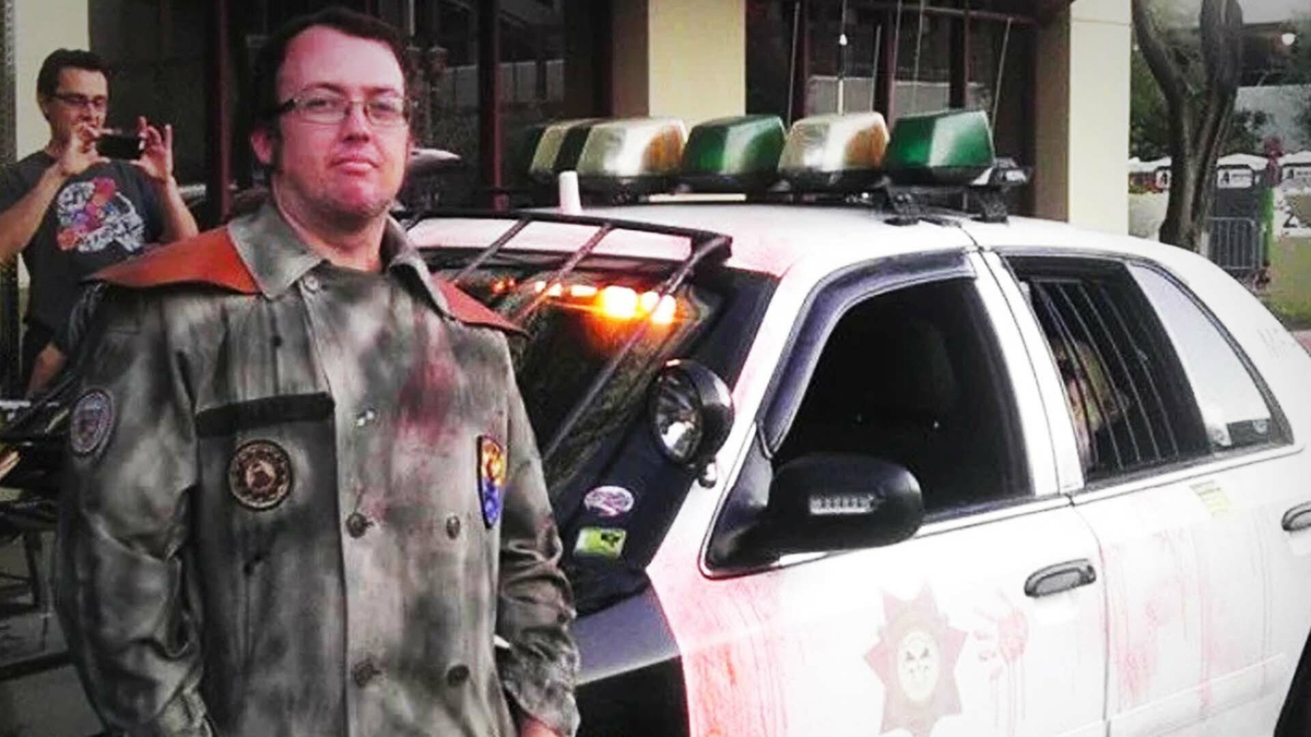 Watch CBS Mornings: "48 Hours" reports on the "Zombie Hunter" - Full ...