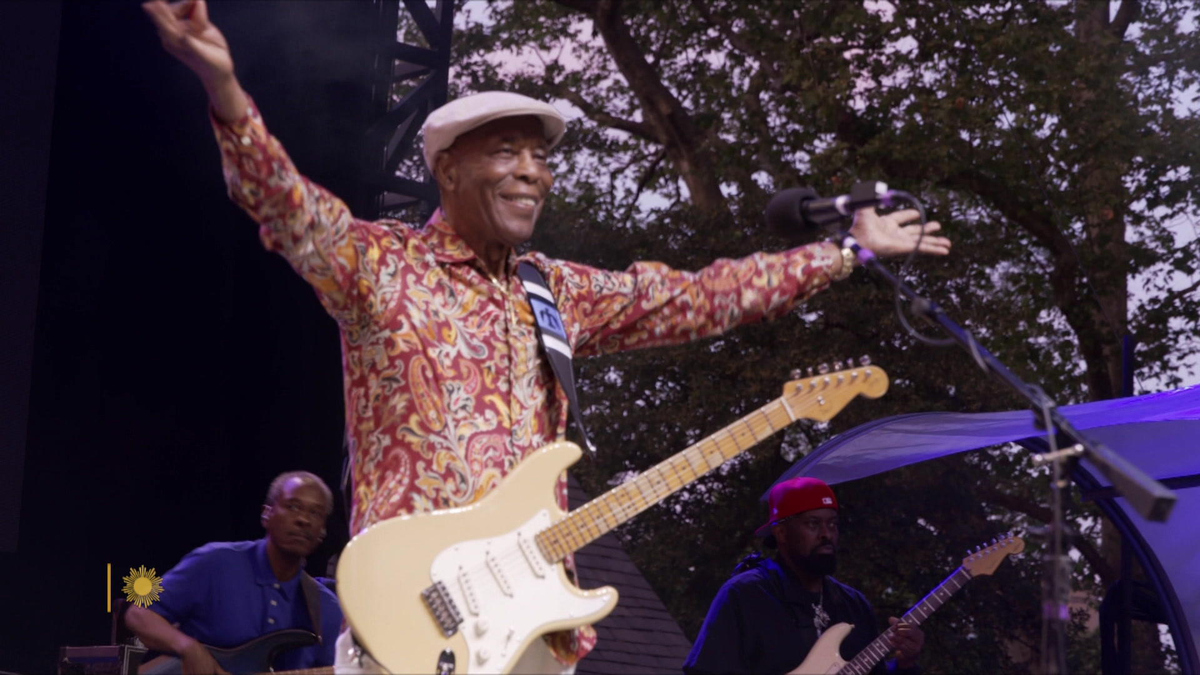 Watch Sunday Morning Blues legend Buddy Guy's not-quite-farewell tour ...