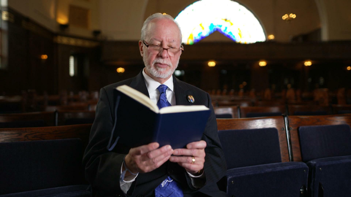 Watch CBS Mornings Season Episode : Note to Self: Tree of Life's Rabbi ...