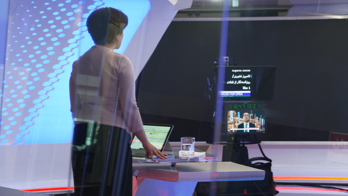 Watch 60 Minutes Overtime: The Iranian news outlet Tehran targets ...