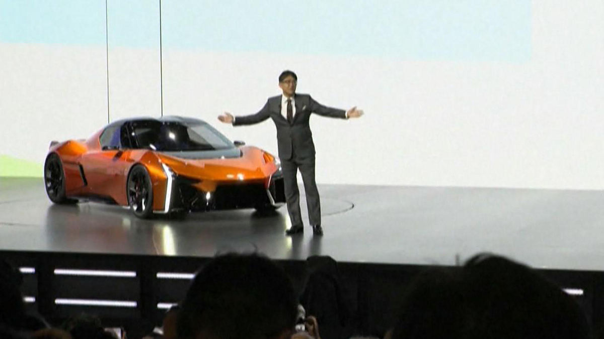 Watch CBS Evening News: Tokyo auto show returns as Tokyo Mobility Show ...