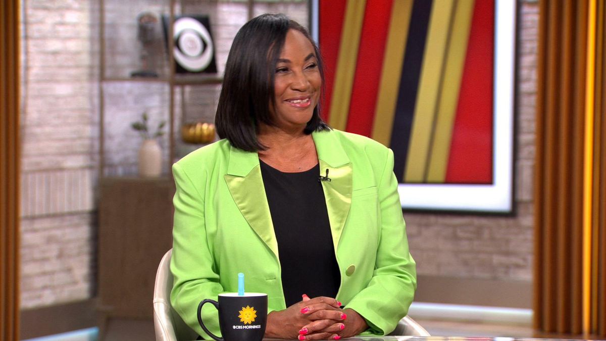 Watch CBS Mornings Season Episode : Best Black Friday deals and holiday ...