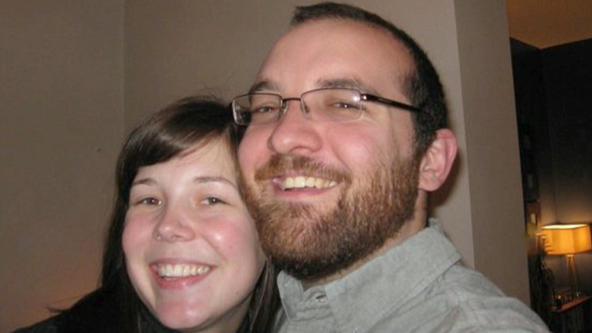 Watch CBS Mornings "48 Hours" reports: "Who Shot Heidi Firkus ...