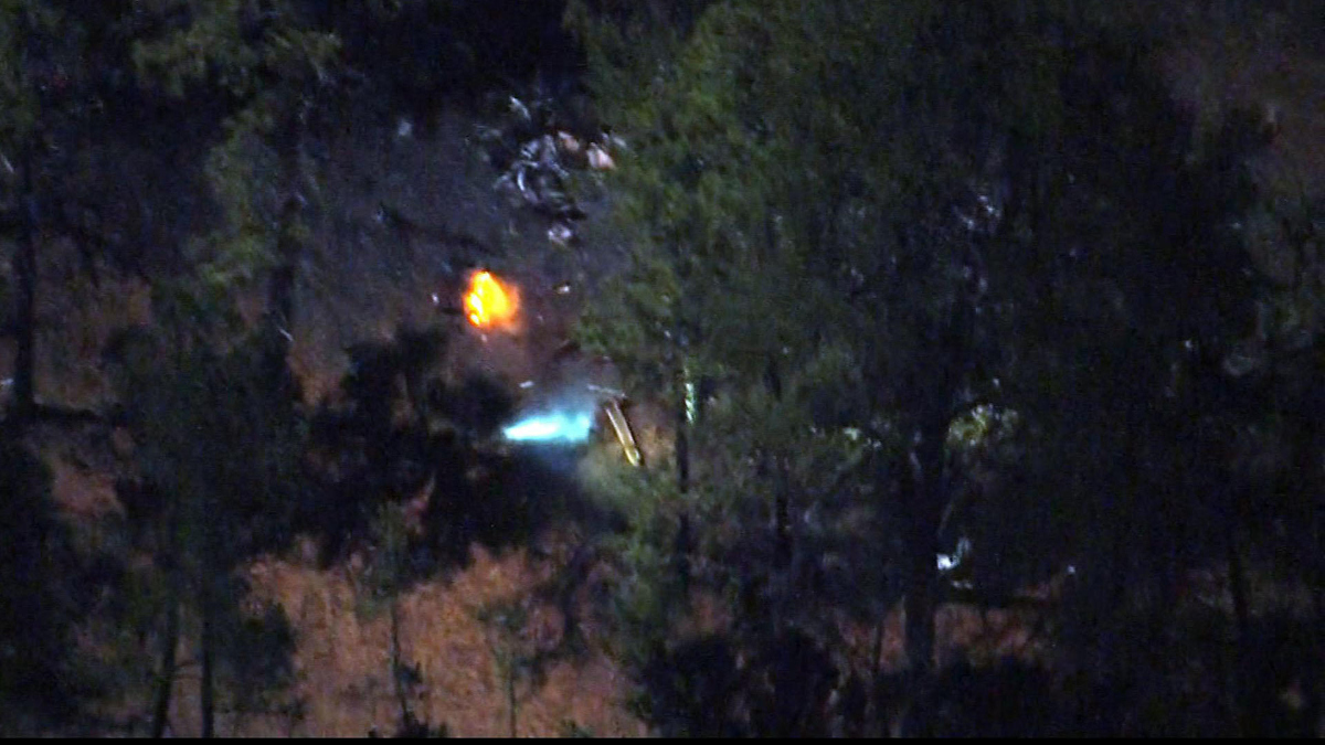 Watch CBS Evening News: Helicopter crash kills Philadelphia news crew ...