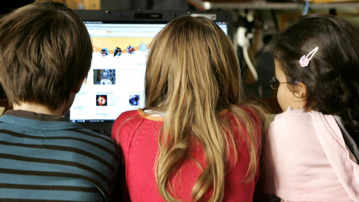 Watch CBS Mornings: Safeguarding children's privacy online - Full show ...