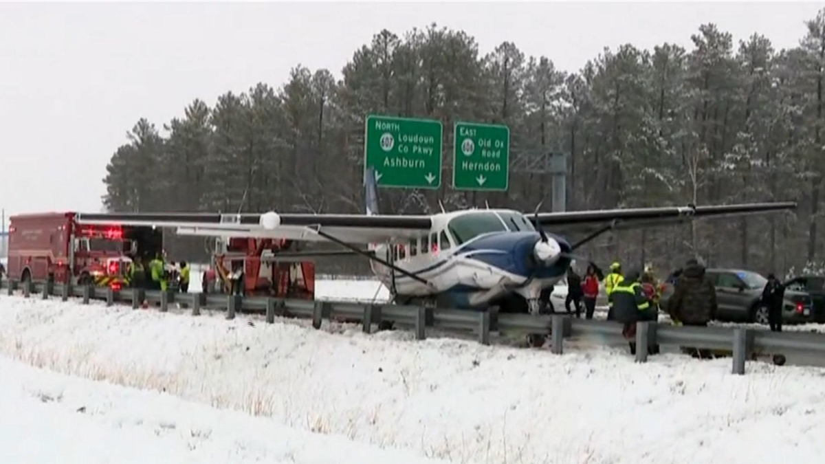 Watch CBS Evening News: Storm dumps more heavy snow on Northeast - Full show on CBS