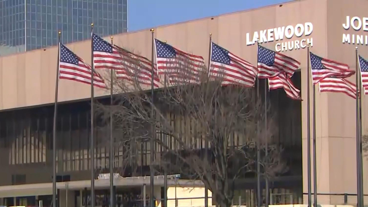 Watch CBS Mornings Season Episode : Video captures shooting at Joel ...