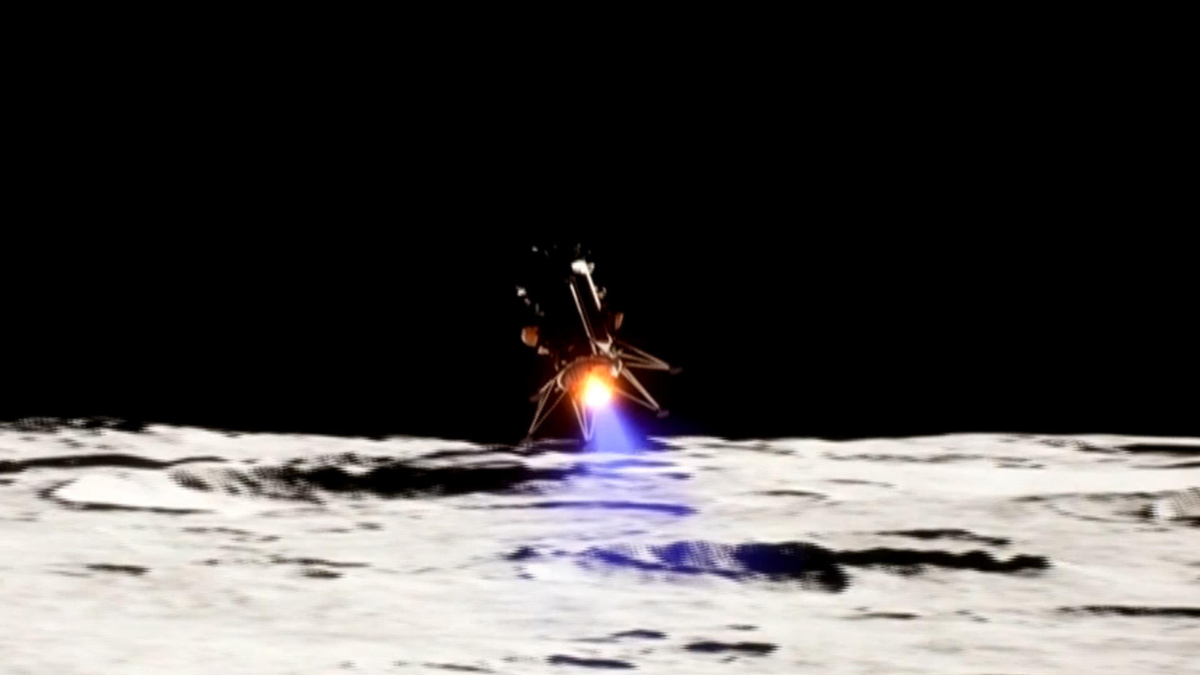 Watch CBS Evening News: First U.S. moon landing in decades touches down ...