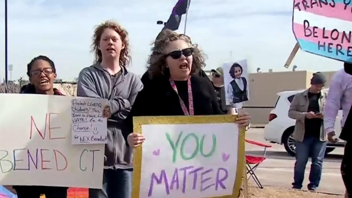 Watch CBS Evening News: Nonbinary teen Nex Benedict dies after fight ...