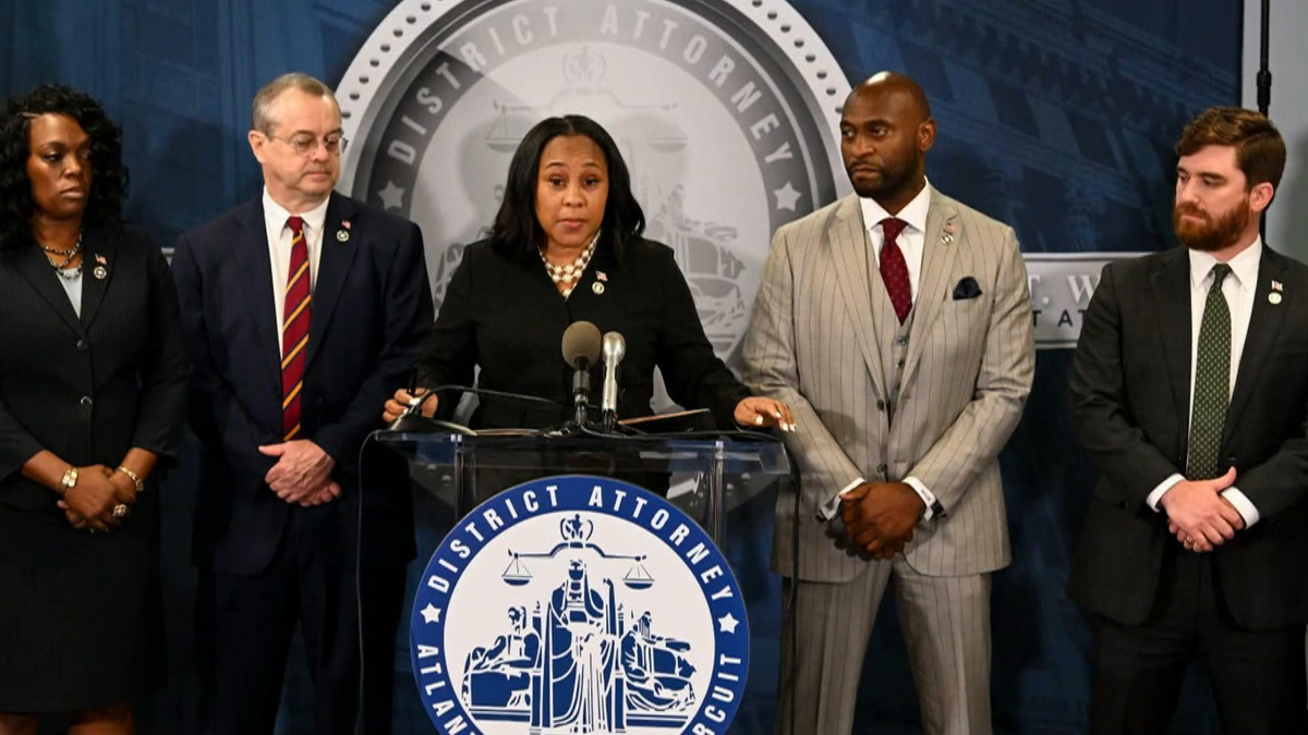 Watch CBS Saturday Morning: Willis remains on election interference ...