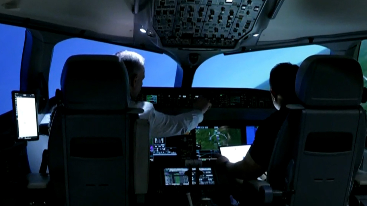 Watch CBS Evening News: A look at special eclipse flights - Full show ...