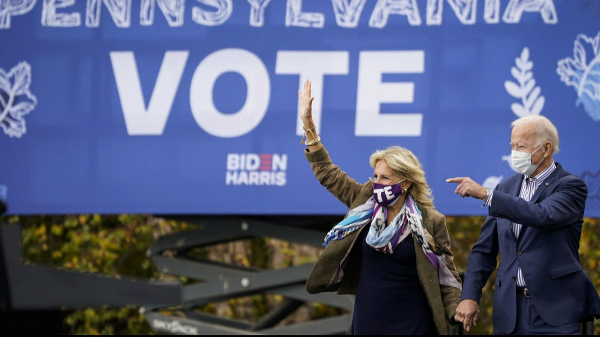 Watch CBS Evening News: Biden campaigns in key battleground state ...