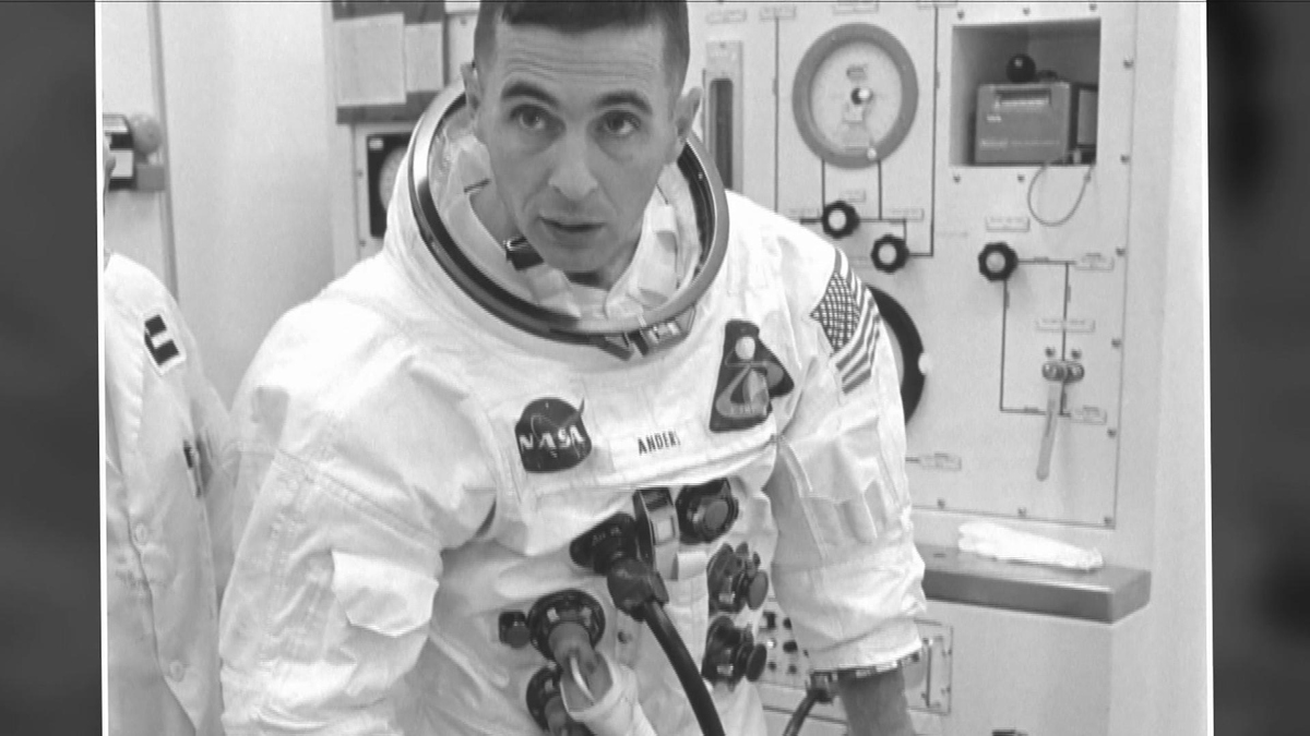 Watch Sunday Morning: Passage: Remembering astronaut William Anders ...