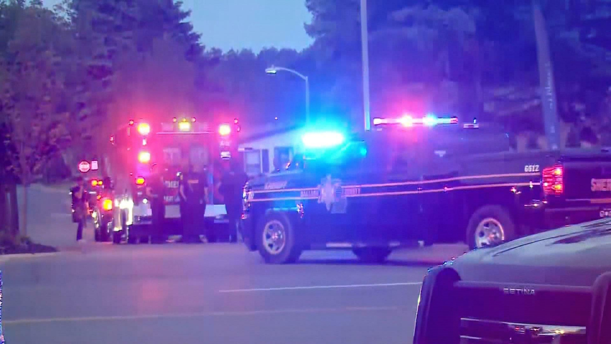 Watch CBS Evening News: 9 wounded in shooting at splash pad in Michigan ...