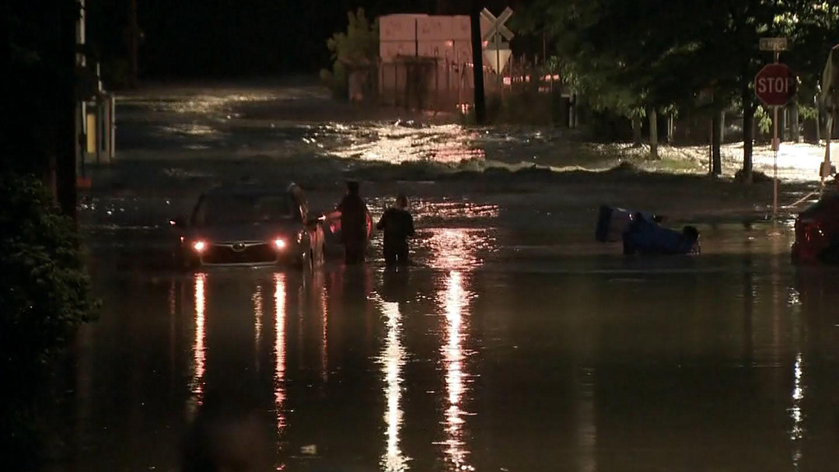 Watch CBS Mornings Season Episode : Remnants of Beryl hit the Northeast ...
