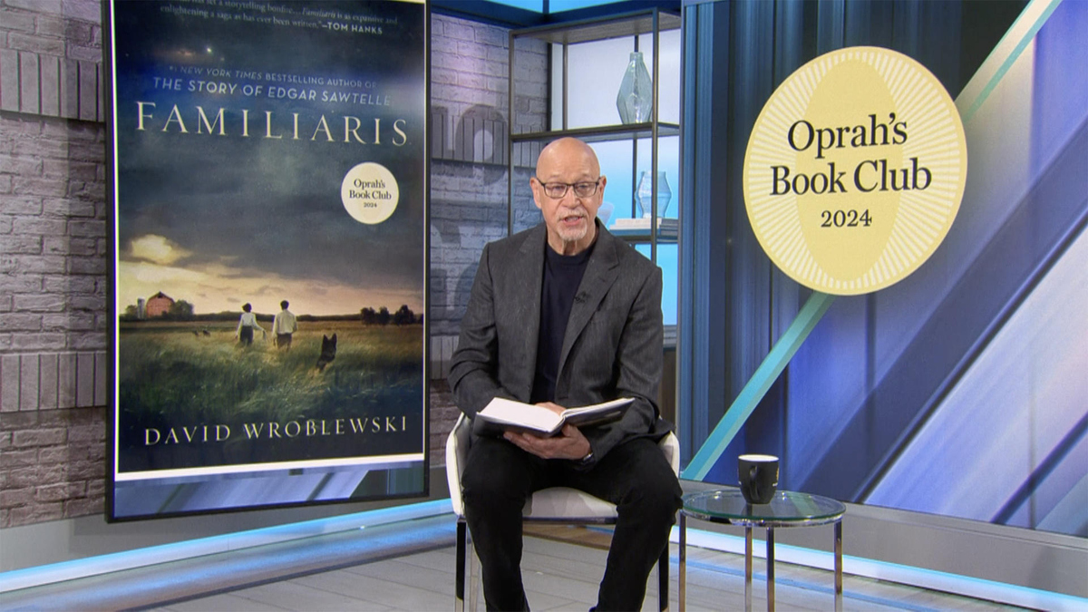 Watch CBS Mornings David Wroblewski reads "Familiaris" excerpt - Paramount+