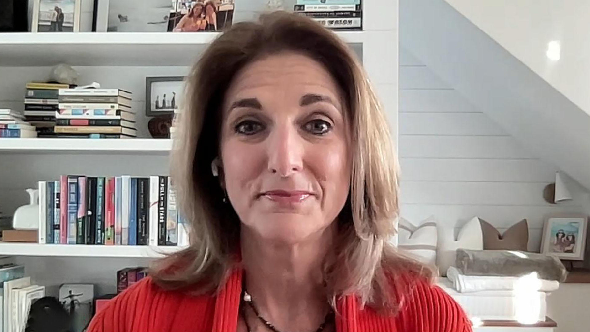 Watch CBS Mornings Season Episode : Stock market tumbles in Asia ...