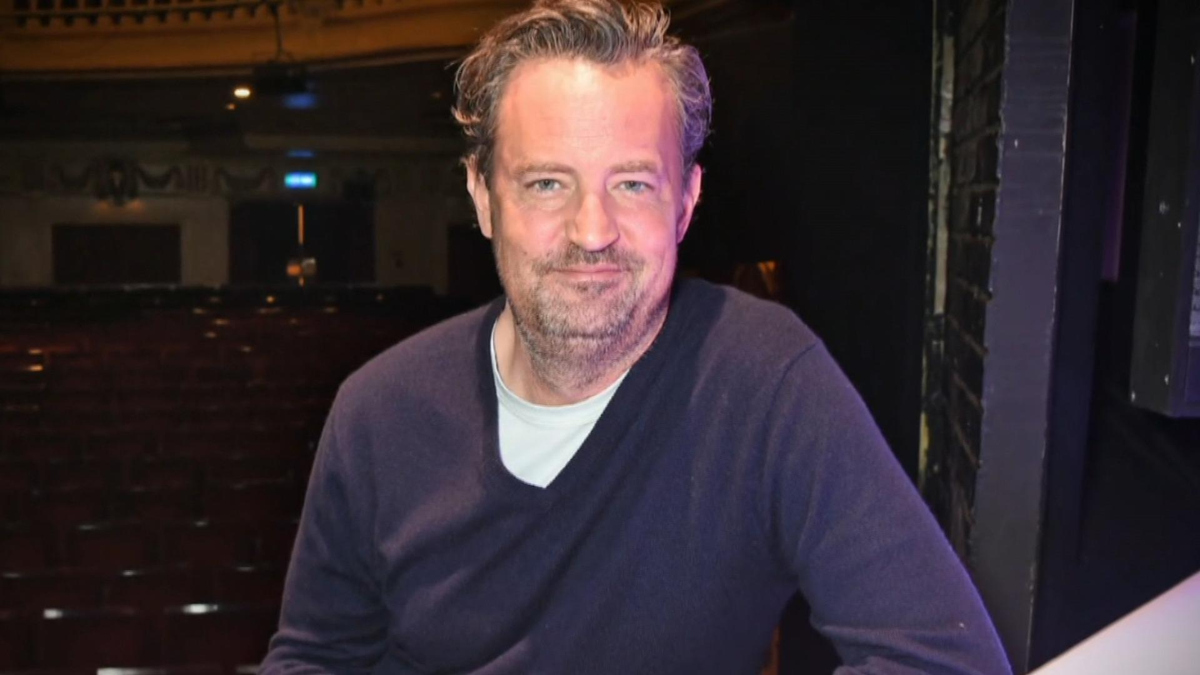 Watch CBS Evening News New details on Matthew Perry's death - Paramount+