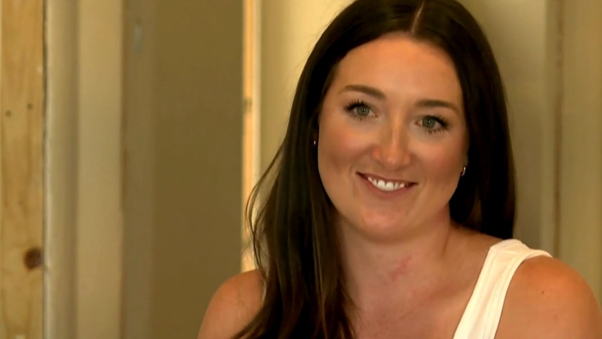 Watch CBS Evening News: Father-daughter renovation a story of resilience - Full show on CBS