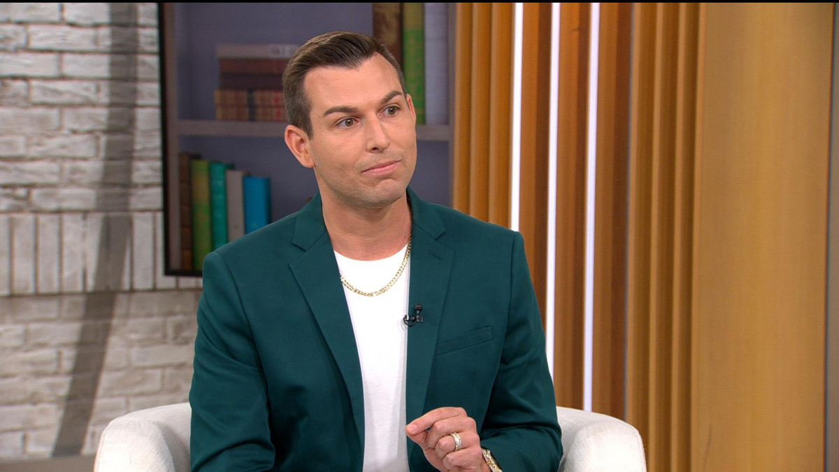 Watch CBS Mornings Season Episode : Psychic medium Matt Fraser on ...