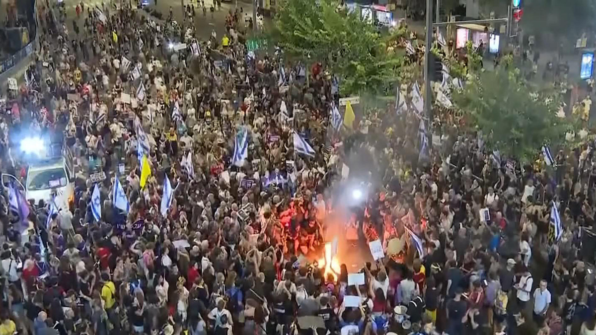 Watch CBS Mornings Season Episode : Mass demonstrations continue in ...