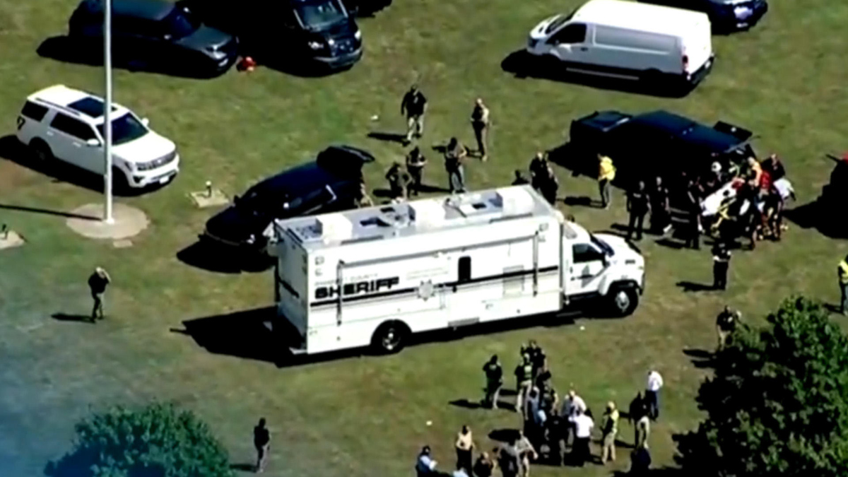 Watch CBS Evening News: 4 killed in shooting at Georgia high school ...