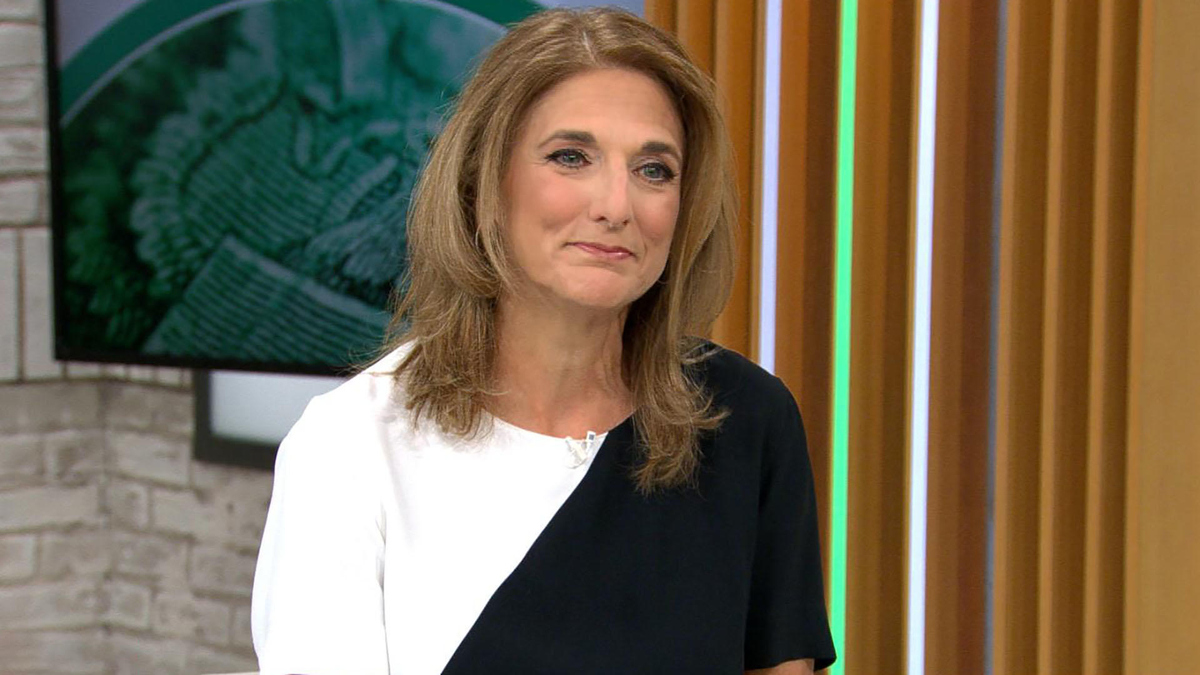 Watch CBS Mornings: August jobs numbers released - Full show on CBS